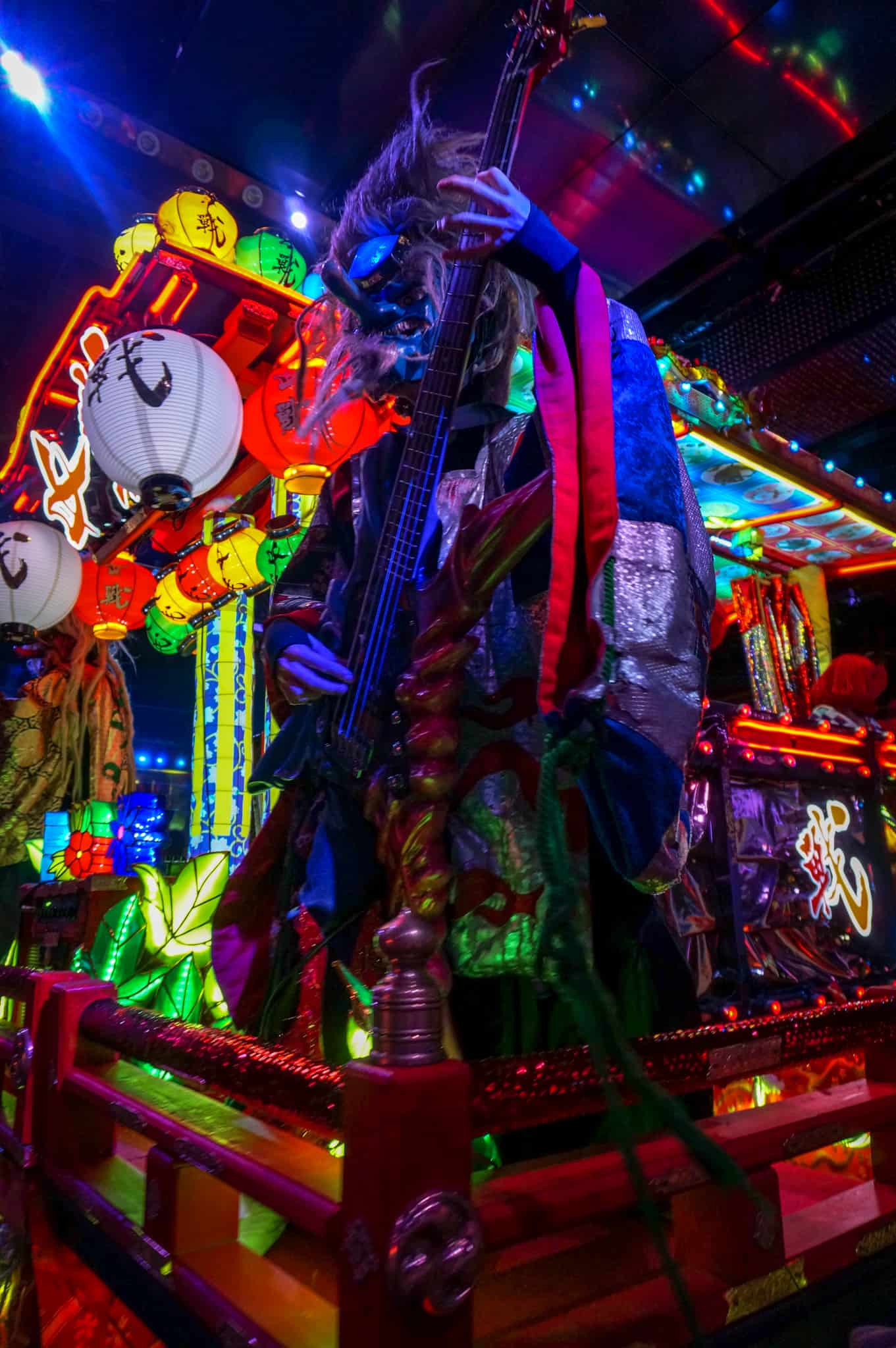 Robot Restaurant Battle Royale - Four Worn Soles